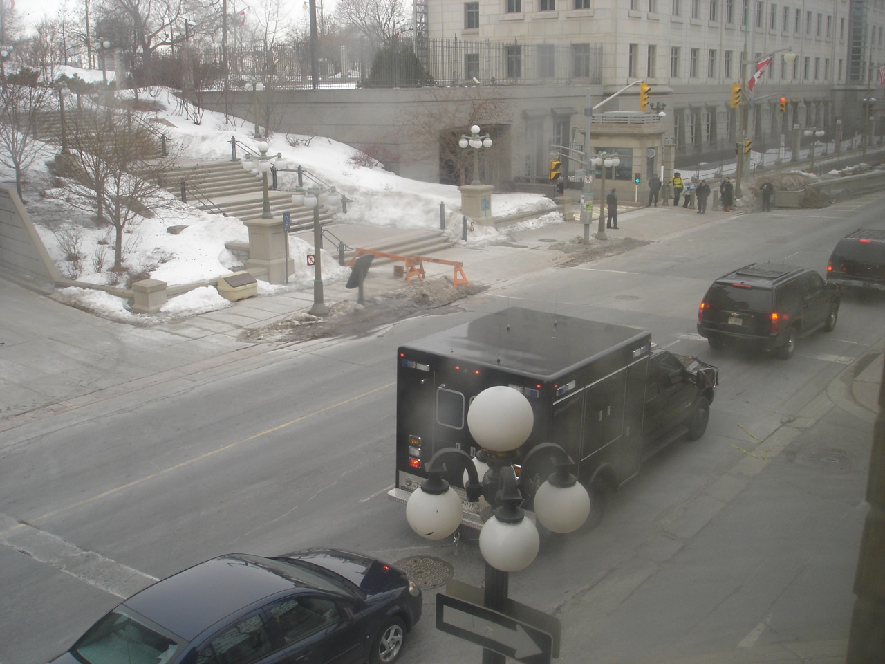 Obama motorcade arrives in Ottawa - Stephen Taylor